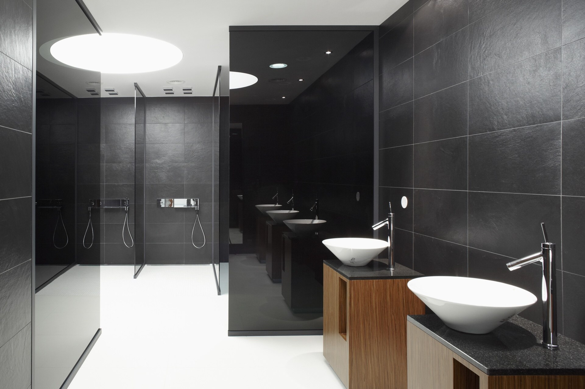 Planibel® Coloured - sklo probarvené ve hmotě